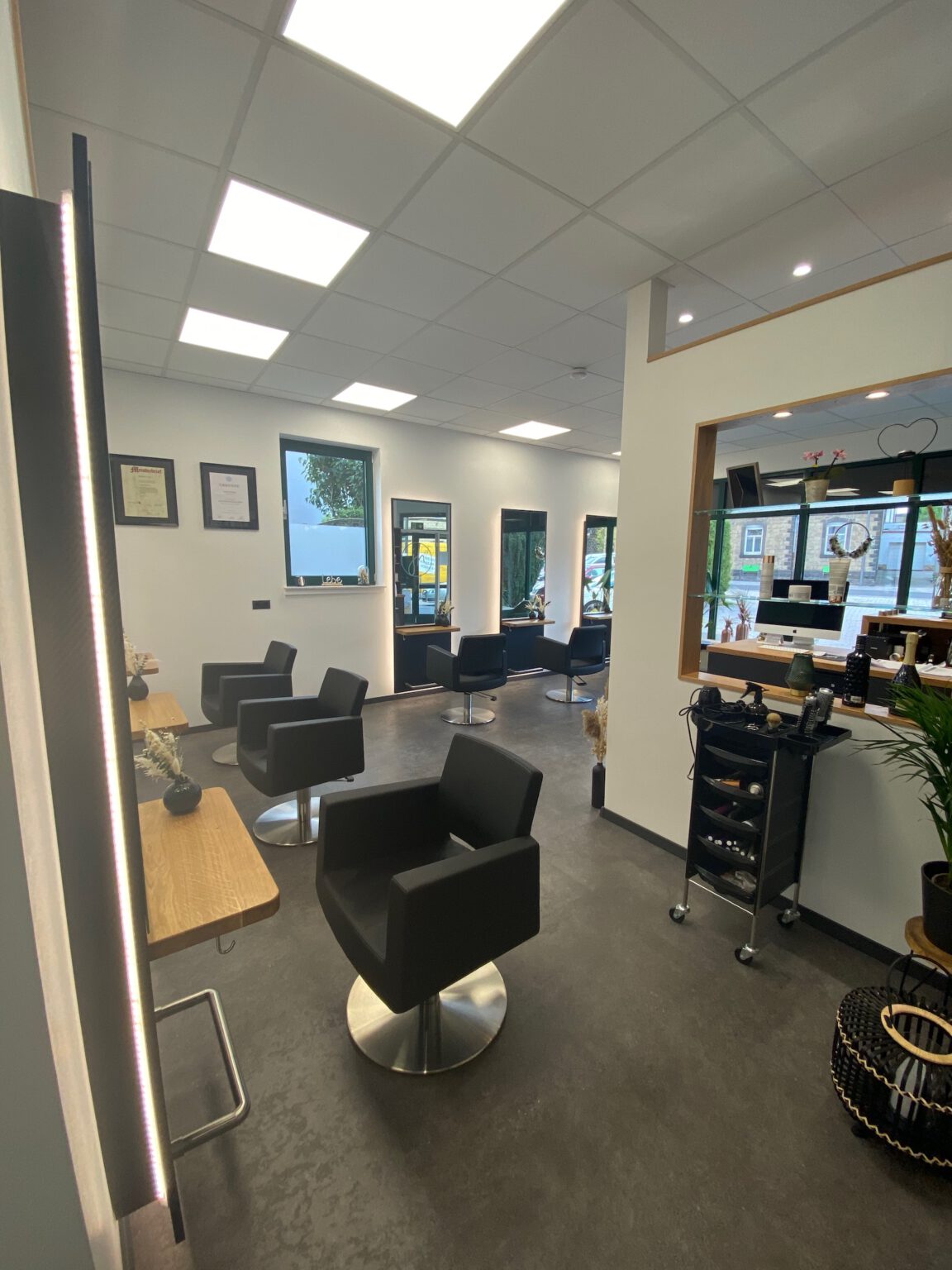 JH-Jessica Hamann – Hair // Brows // Beauty